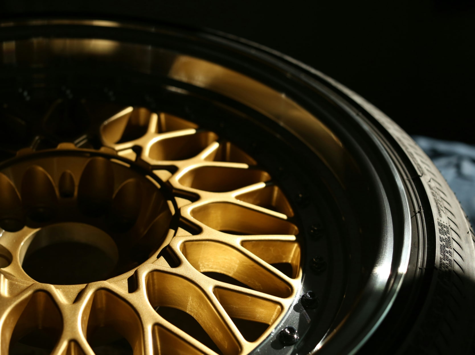 Essential car parts every driver should know - 5 Star Cars